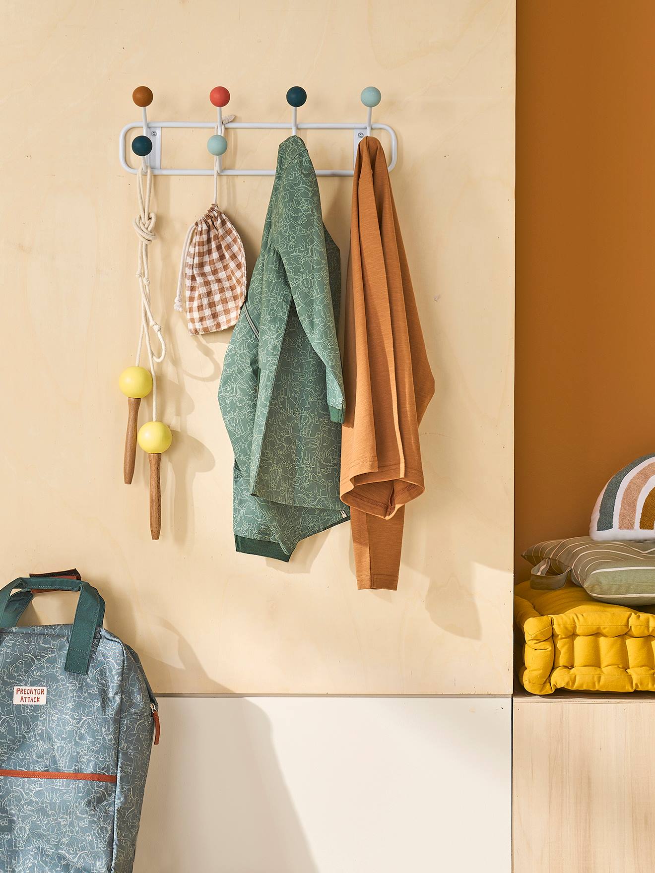 Wall hanger picture store