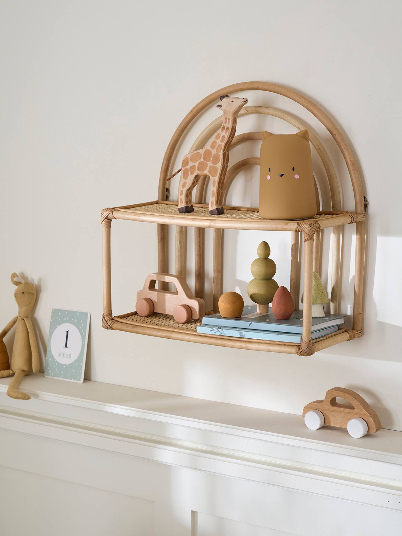 Wood and rattan shelf store